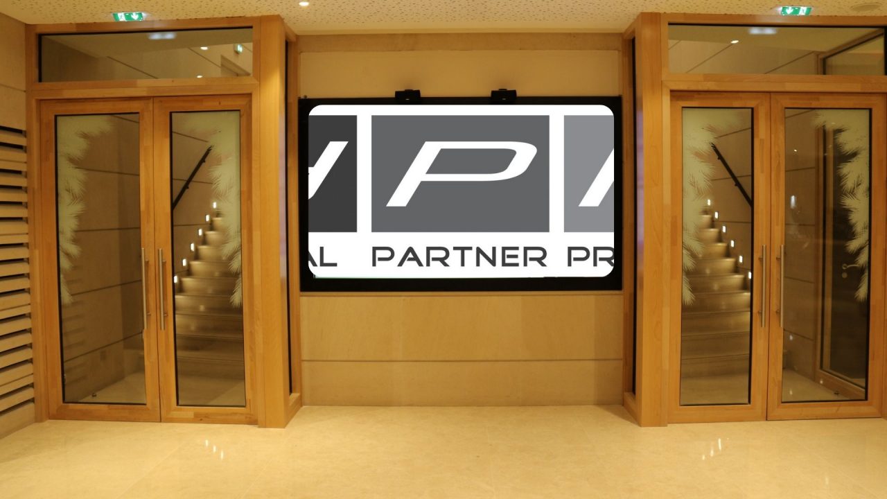 Mobilier sur mesure : l'expertise menuiserie de Digital Partner Project